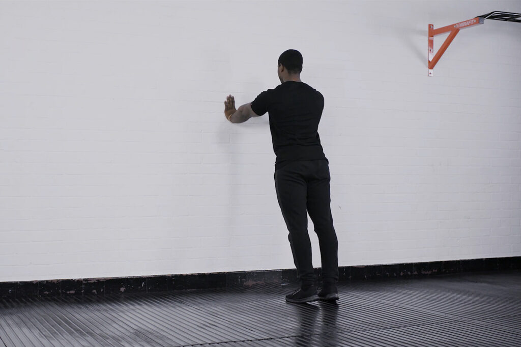 How to Master the Handstand Push-up | Mirafit