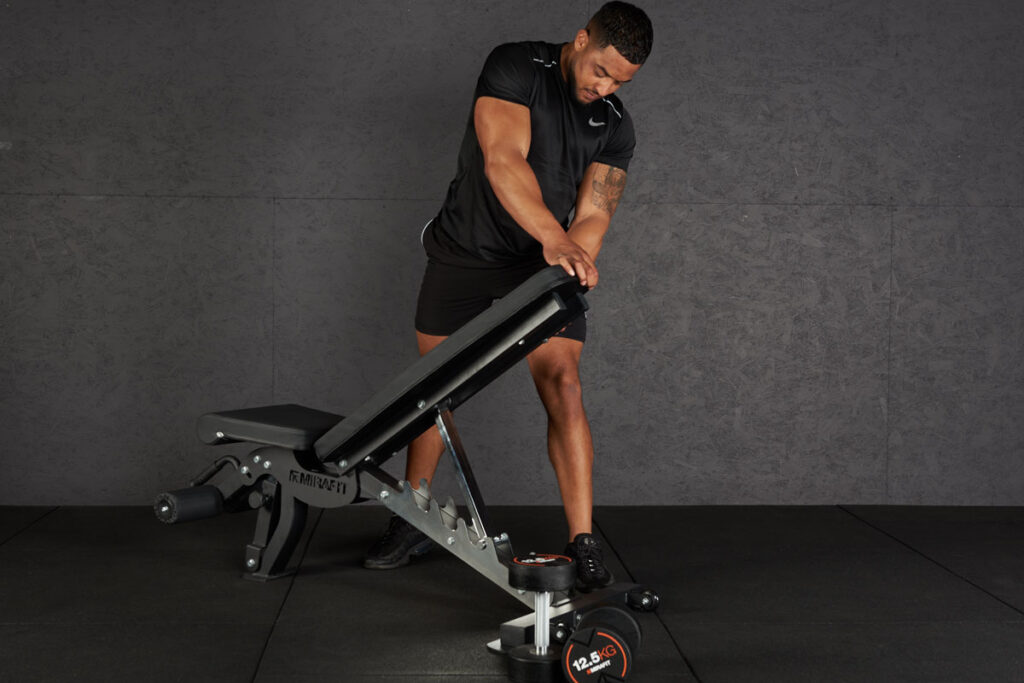 How to Do the Perfect Spider Curl | Mirafit