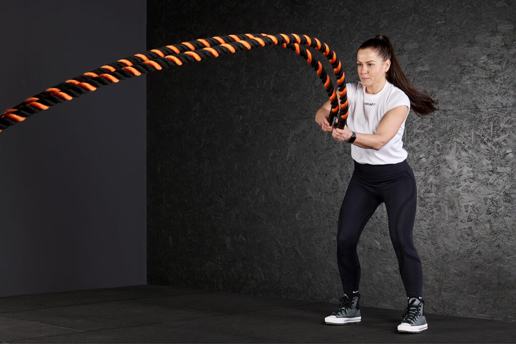 The Beginner's Guide to Battle Ropes | Mirafit