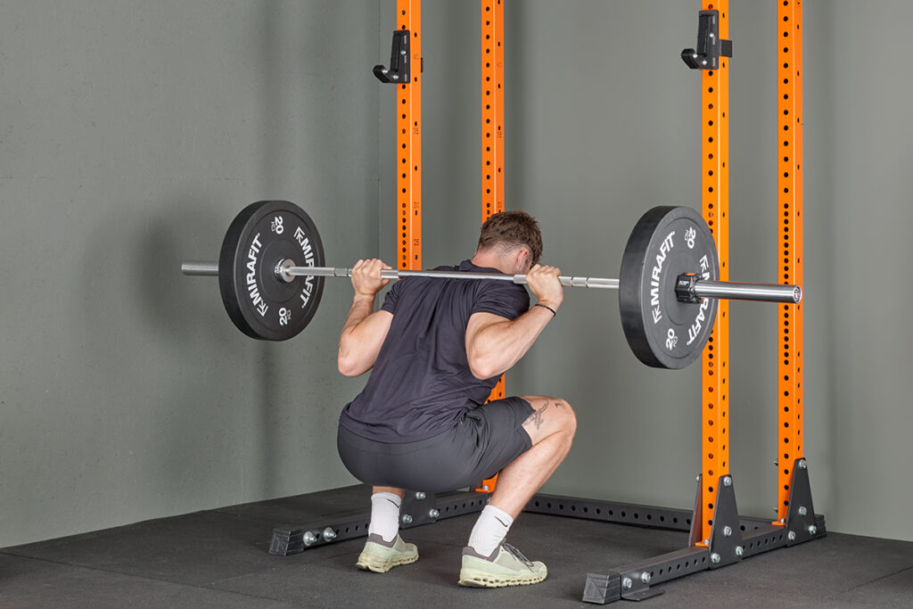 What Are Isotonic, Isometric, and Isokinetic Exercises? | Mirafit