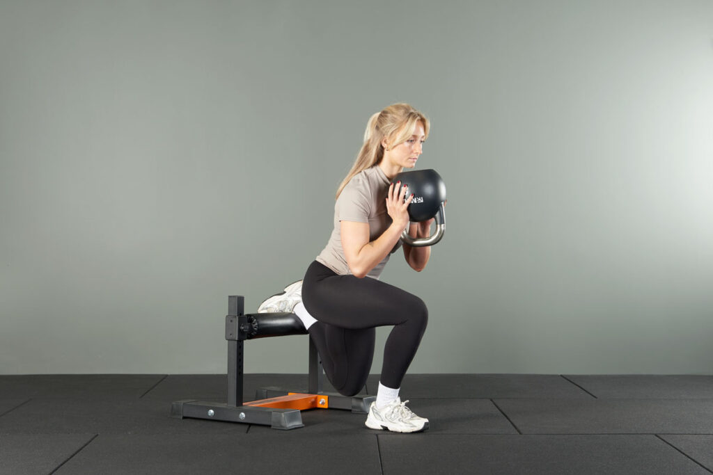 25 Split Squat Stand Exercises | Mirafit